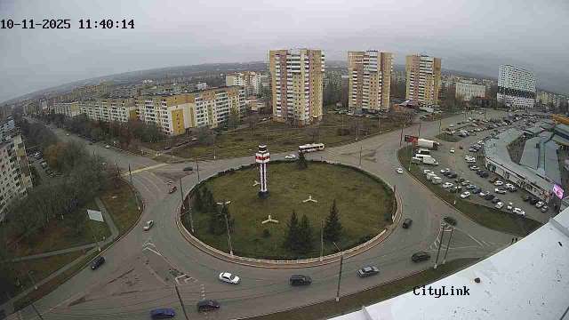 70 лет Октября просп. - Косарева ул.